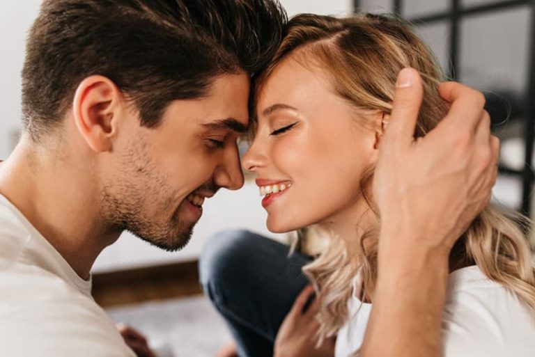 Ecco i 5 linguaggi dell'amore che dovete imparare a padroneggiare - La ...