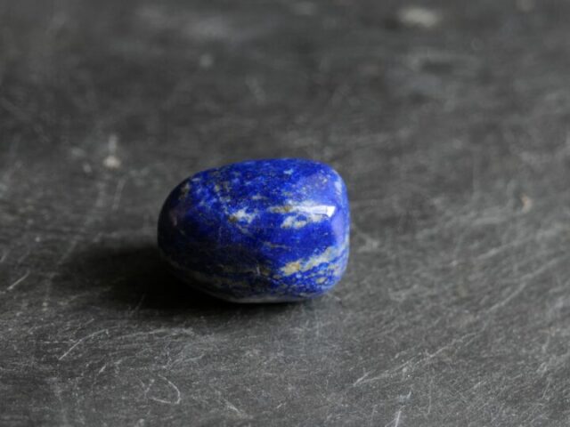 Qual è il significato spirituale della pietra blu nella litoterapia ...